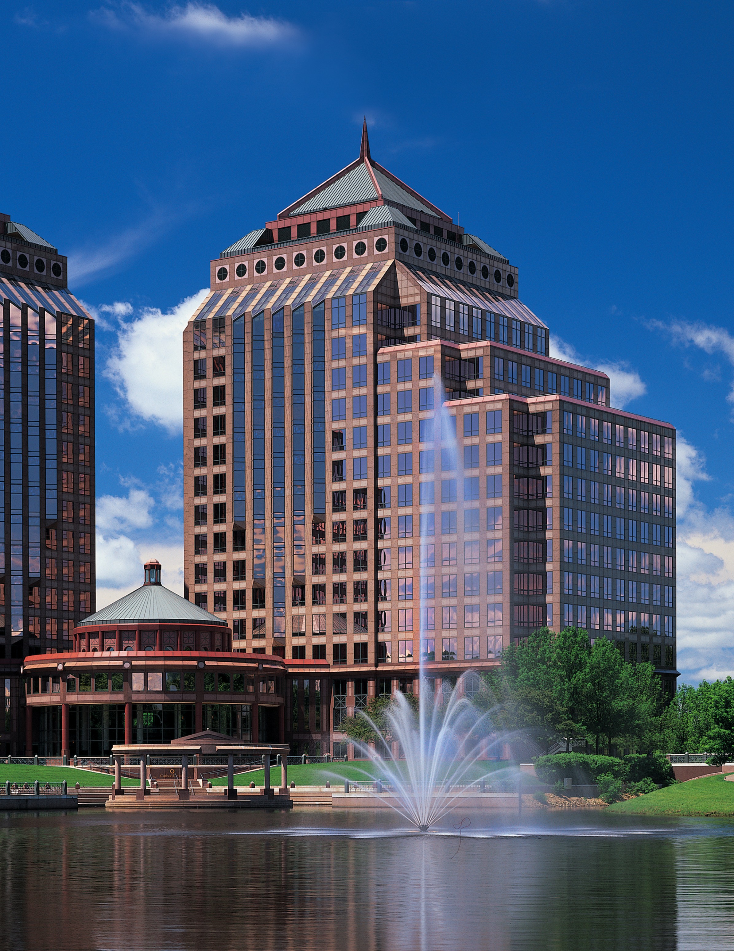 601 Tower at Carlson – Artis REIT