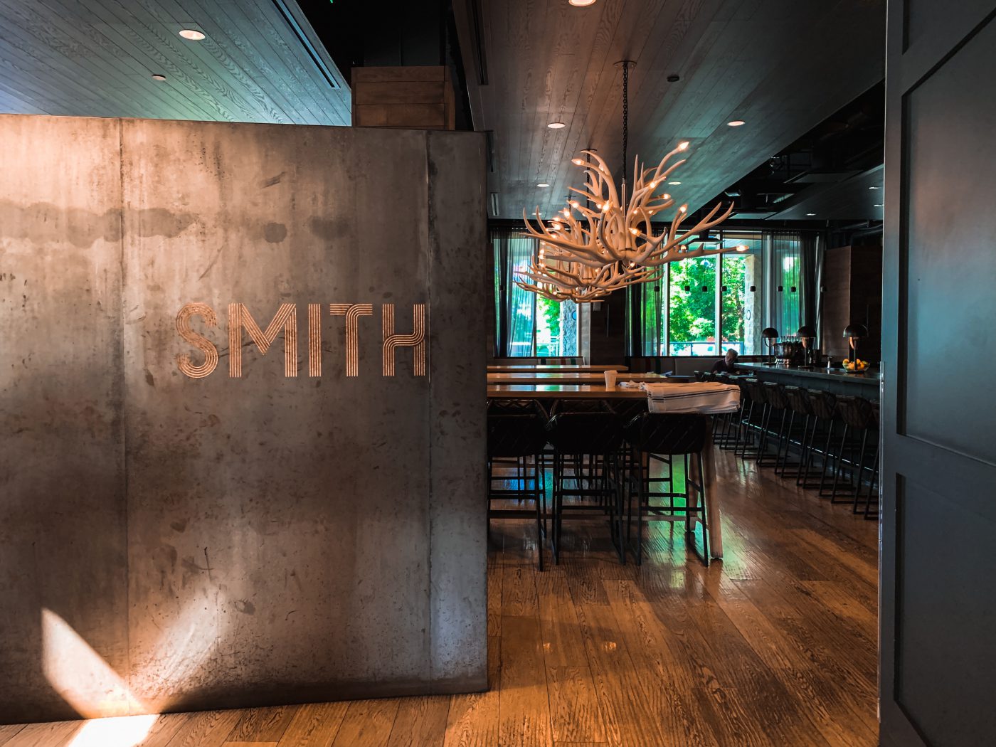 Breakfast at SMITH Restaurant (Inn at The Forks, Winnipeg) - Living at ...